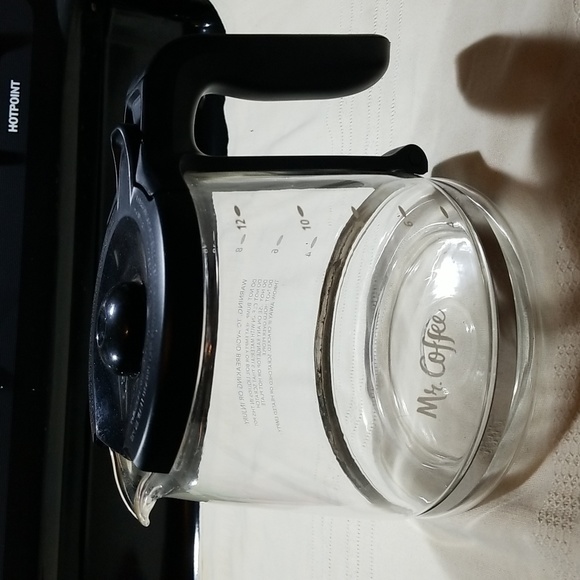 Mr. Coffee | Kitchen | Mr Coffee Pot With Lid Setb | Poshmark